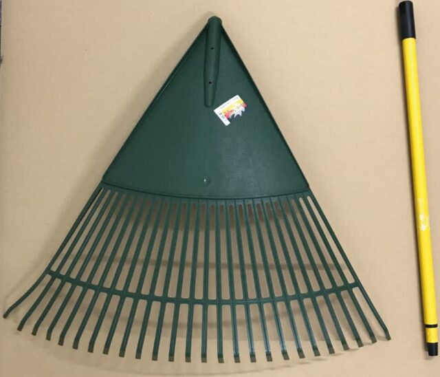 MegaLeaf XL - Germany's Favourite Leaf Rake - Giant 800mm Head & Super ...