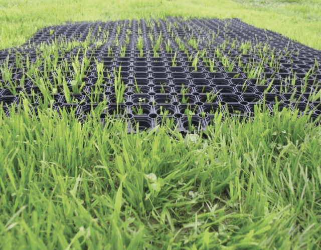 Rubber Grass and Ground Protection Mats 1.5m x 1m x 16mm - The Ideal Garden